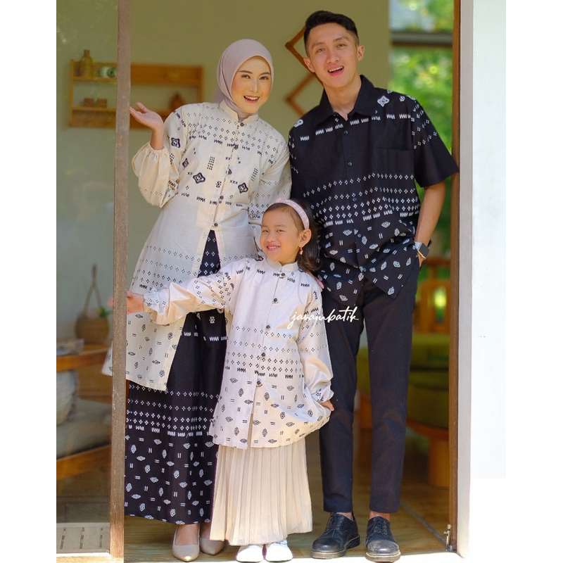Jual javainbatik - SET FAMILY BATIK CAP BASIC CREAM PRIA DAN WANITA ...