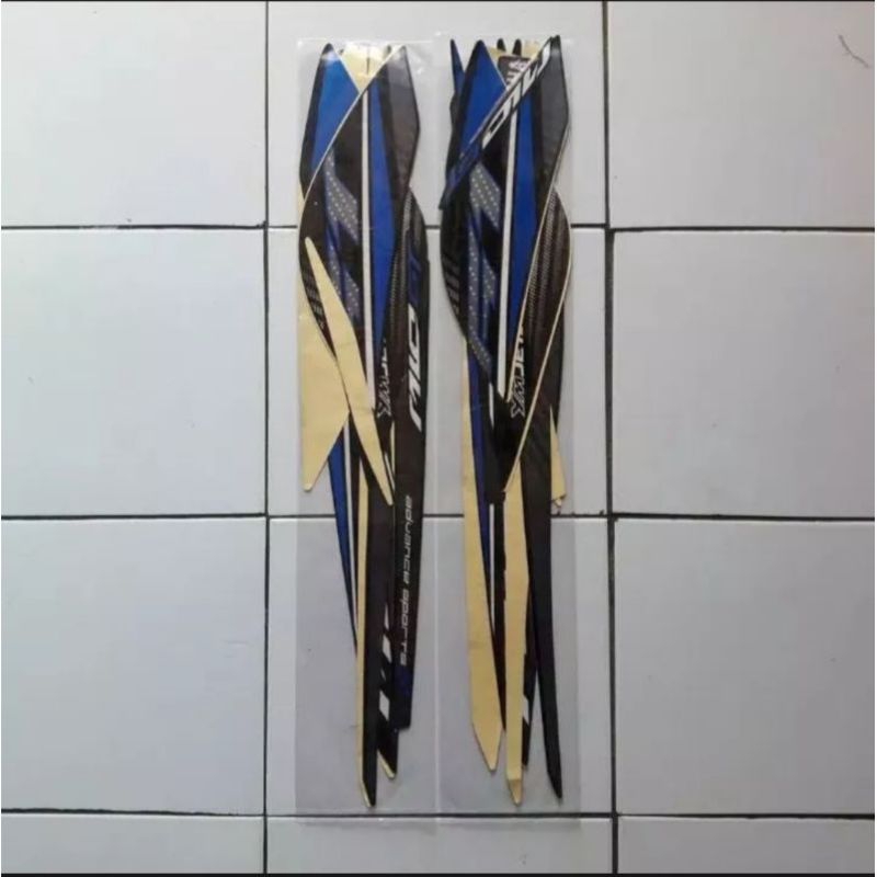 Jual STIKER STRIPING LIS BODY MIO GT 2013 2014 HITAM BIRU STANDAR ...