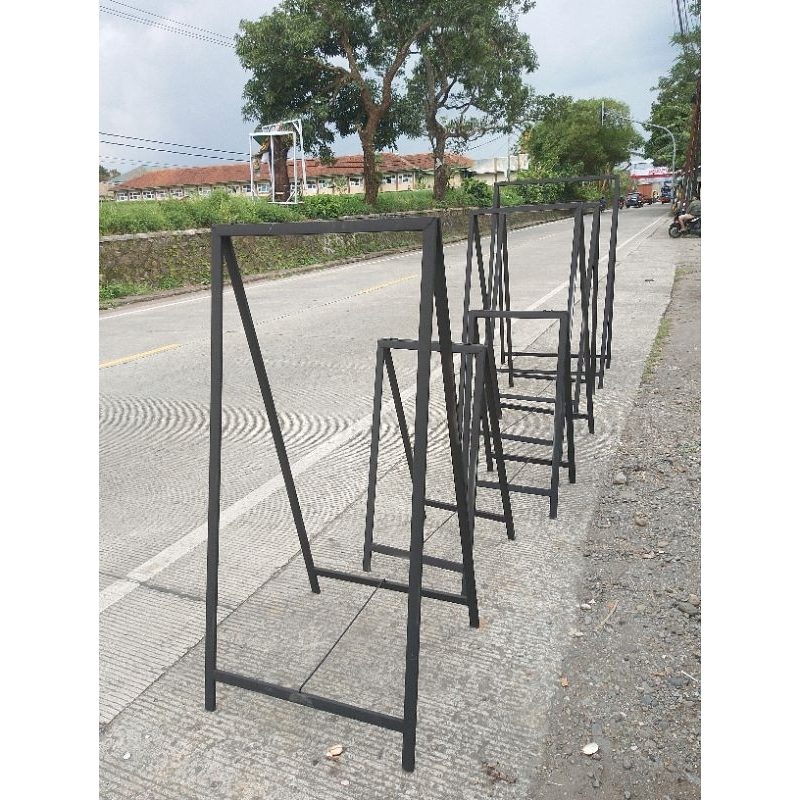 Jual standing banner UMKM bisa custom ukuran.papan mmt stand banner ...