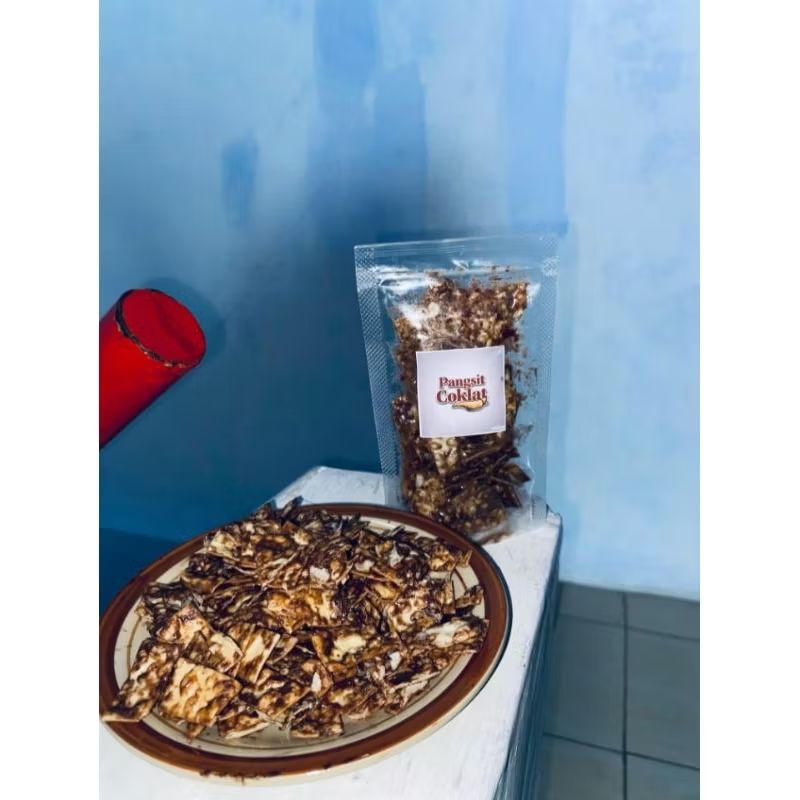 Jual RomSnack Pangsit Coklat Lumer kemasan 40 gram | Shopee Indonesia