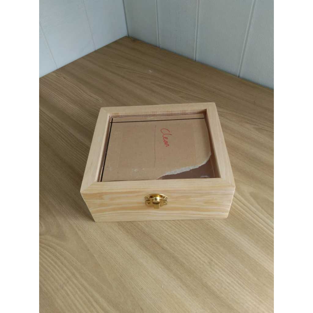 Jual Box Kayu Akrilik ukuran custom | 35x35x15cm / 45x26x13cm | Plus ...
