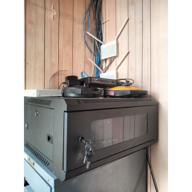 Jual Server SoHO Mikrobit Indorack Cisco | Shopee Indonesia