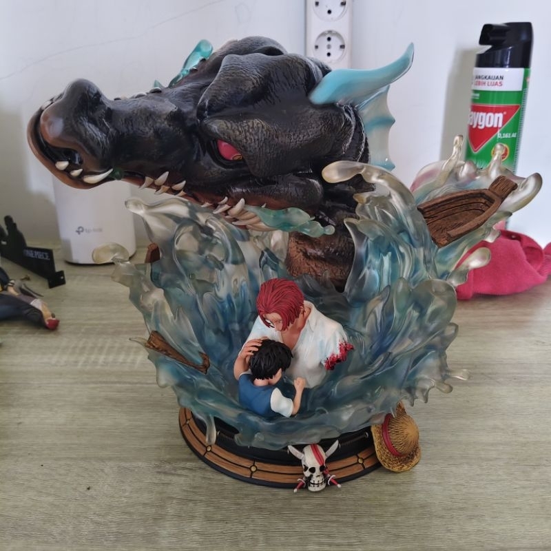 Jual resin shanks luffy | Shopee Indonesia