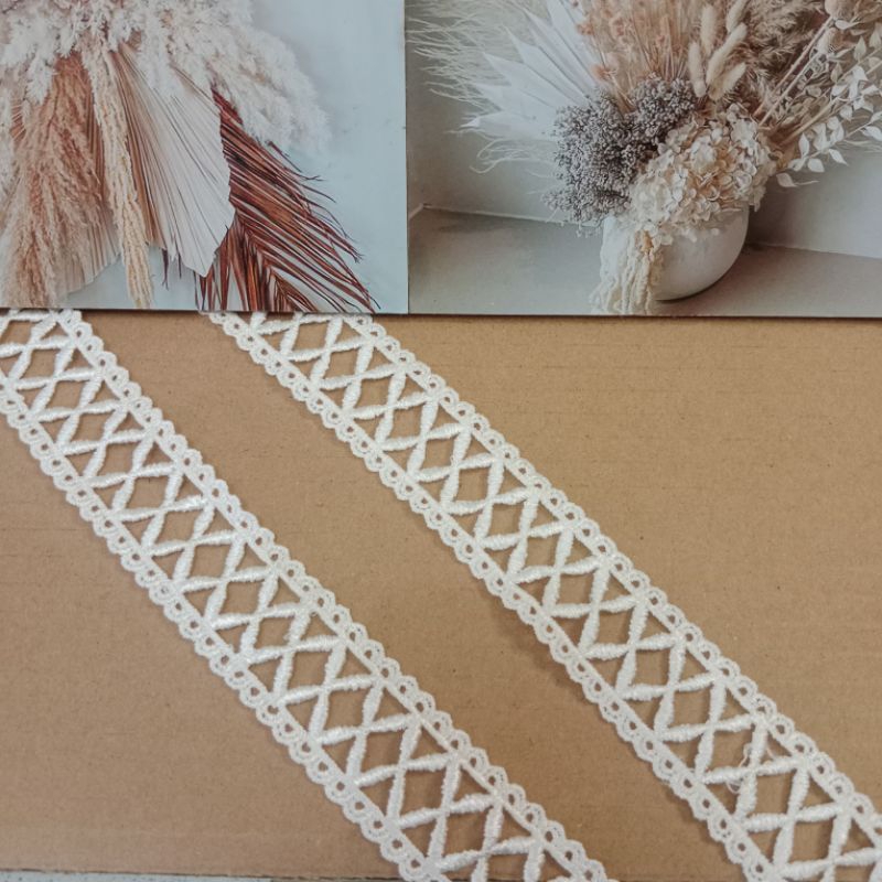 Jual renda jiper cantik harga permeter ukuran 3cm | Shopee Indonesia