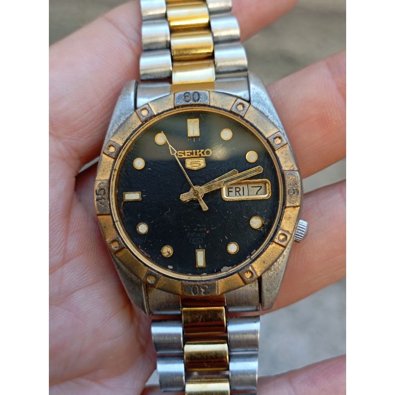Jual jam tangan seiko cal 7009 3040 bekas second orignal | Shopee Indonesia