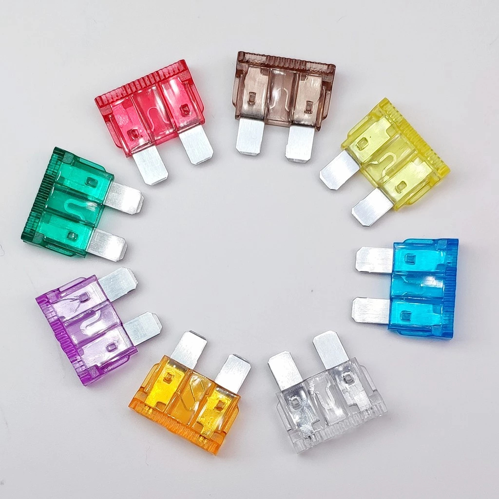 Jual 100 PCS Sekring Sikring Tancap Mini / Besar Gepeng 10A, 15A ...