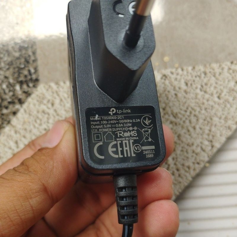 Jual Adaptor TP-LINK original 5V 0.6A | Shopee Indonesia