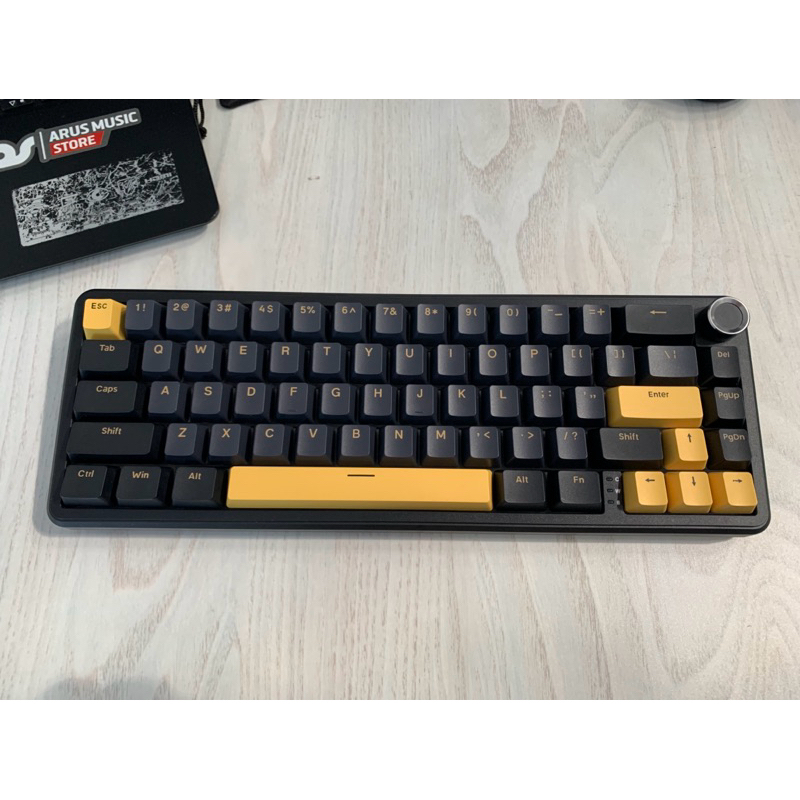 Jual VortexSeries GT65 Byon Keyboard 65% Switch Outemu Jade White Bekas ...