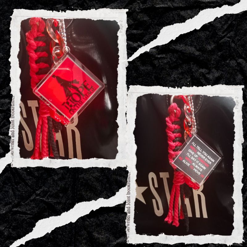 Jual keychain HOPE on the STAGE | Shopee Indonesia