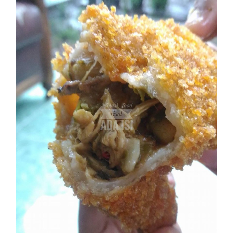 Jual RISOL ISI AYAM PEDAS (solasi) | Shopee Indonesia