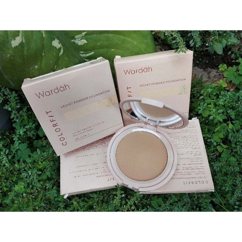 Jual WARDAH COLORFIT VELVET POWDER FOUNDATION SPF 20++ | Shopee Indonesia