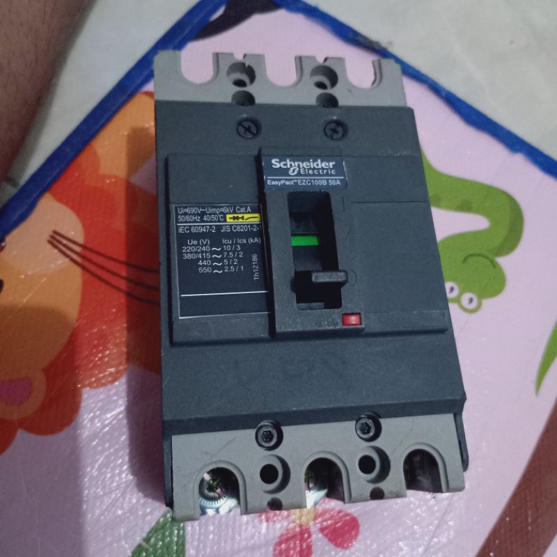 Jual MCCB EZC100B 3P 30A 40A 50A 60A 75A 80A 100A | Shopee Indonesia