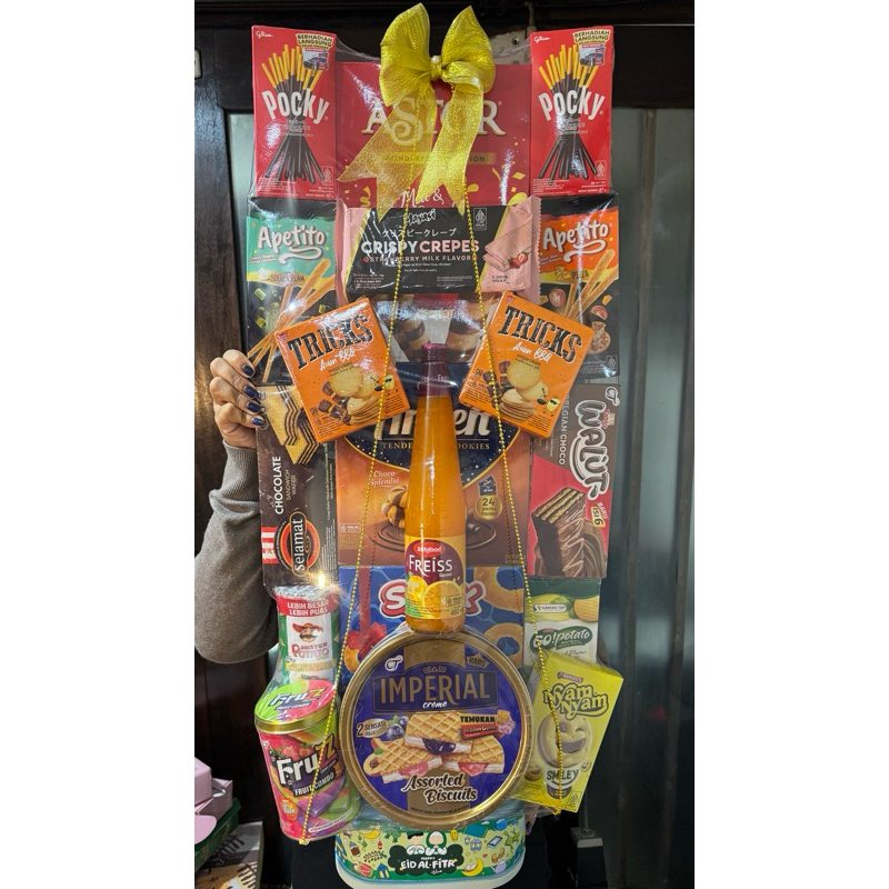 Jual PARCEL LEBARAN HAMPERS IDUL FITRI MEDIUM READY STOCK / PARCEL ...