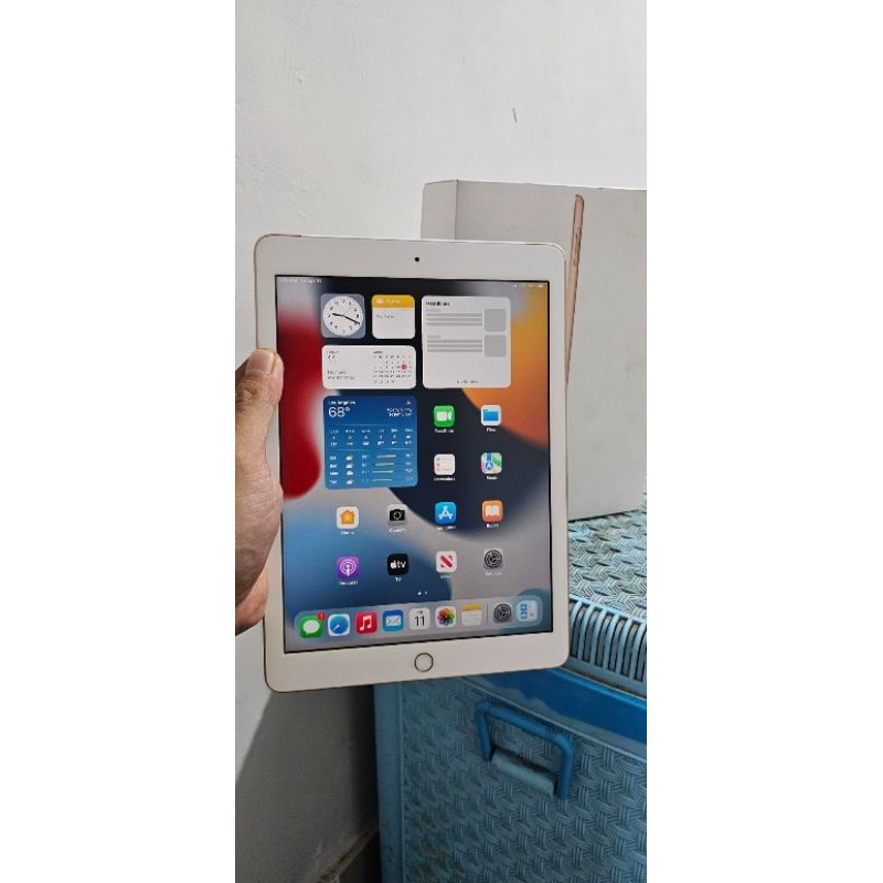 Jual Ipad 6 128gb Ibox fullset wifi dan cell | Shopee Indonesia