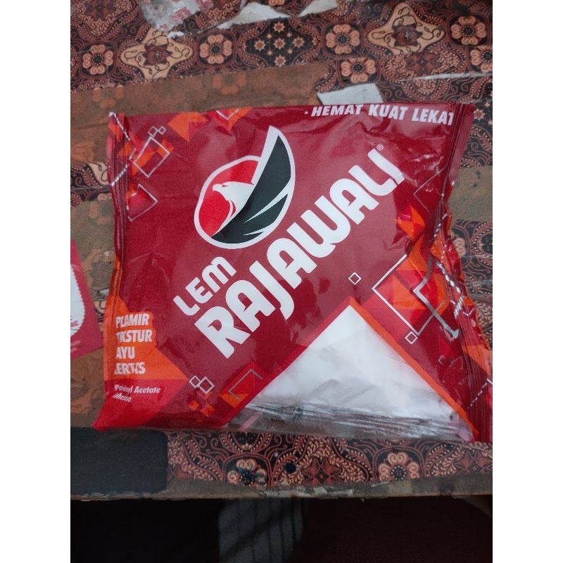 Jual Lem plamir/lem kayu lem rajawali putih isi 1/2 kg | Shopee Indonesia