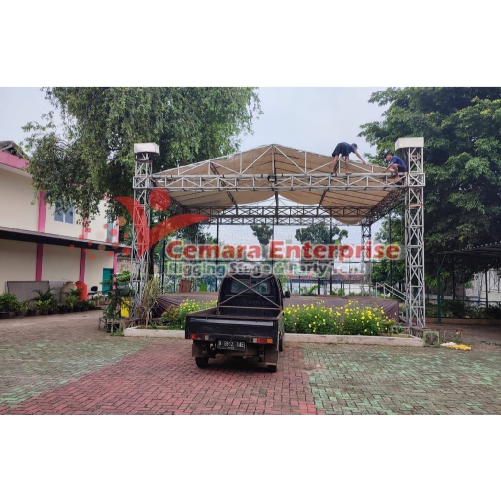 Jual Jual panggung konser / panggung musik ukuran 6m x 8m paket lengkap ...