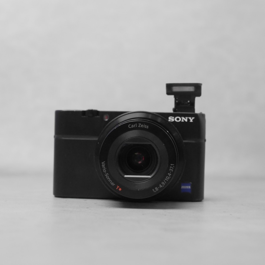 Jual Sony RX100 RX100 Mark I Black - no II IV V VI VII - Ricoh GR ...