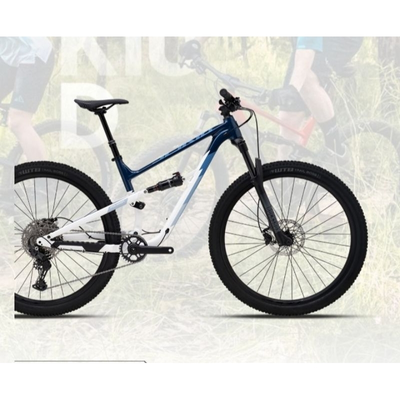 Jual SEPEDA GUNUNG MTB POLYGON SISKIU D7 | Shopee Indonesia