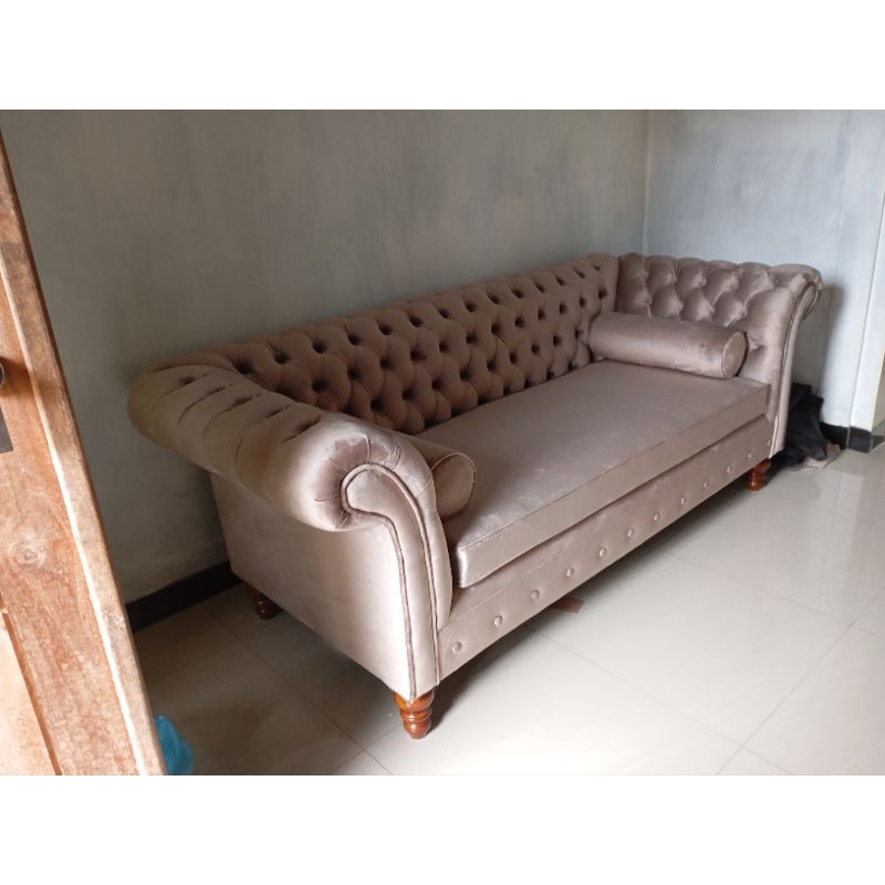 Jual sofa Chesterfield full kancing rangka solid | Shopee Indonesia