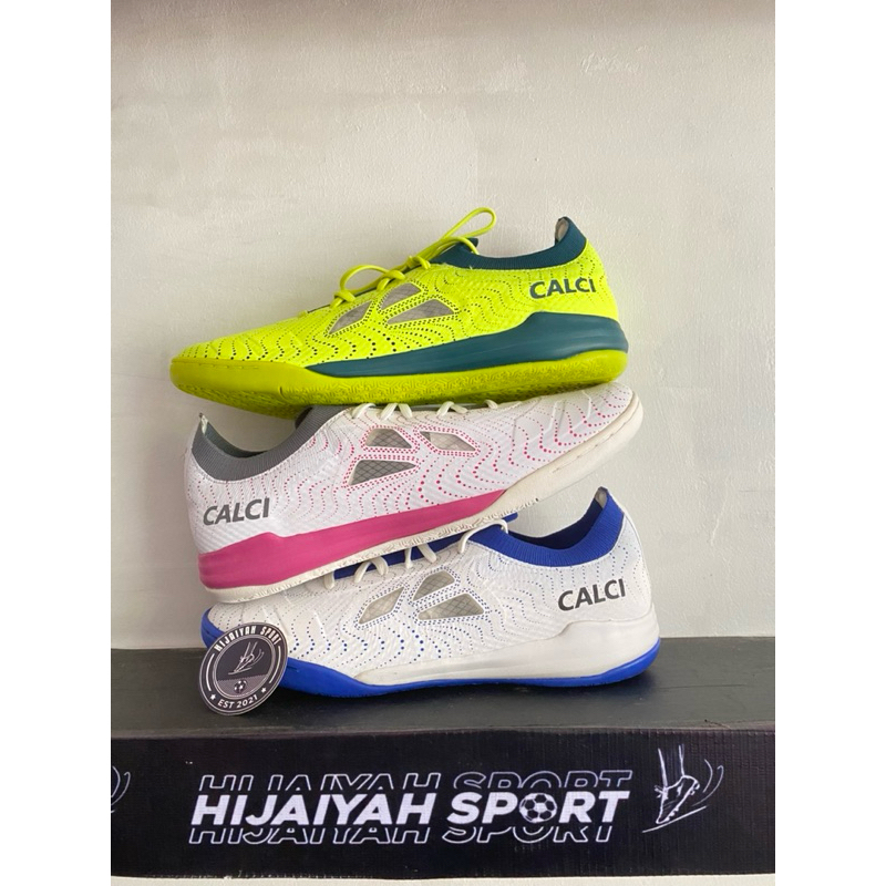 Jual Calci Sepatu Futsal Voltrix Elite 100% ORIGINAL | Shopee Indonesia