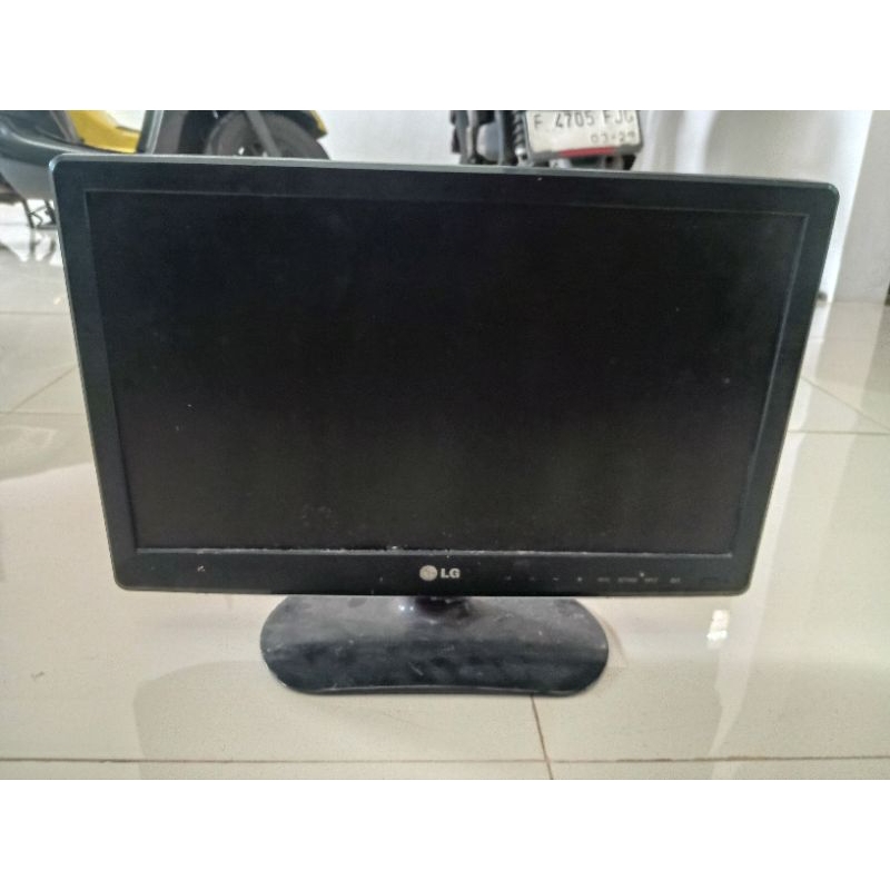Jual TV LG 19" inch LS3300 tahun 2022 Bekas PC Warnet, Normal LCD | Shopee Indonesia