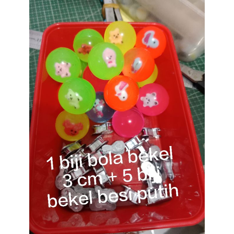 Jual 1 set bola bekel 3 cm dan 5 biji bekel besi putih | Shopee Indonesia