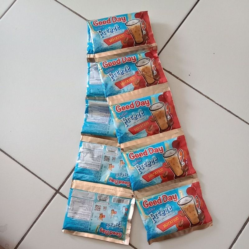 Jual good day freeze 1 renceng (10saset) | Shopee Indonesia