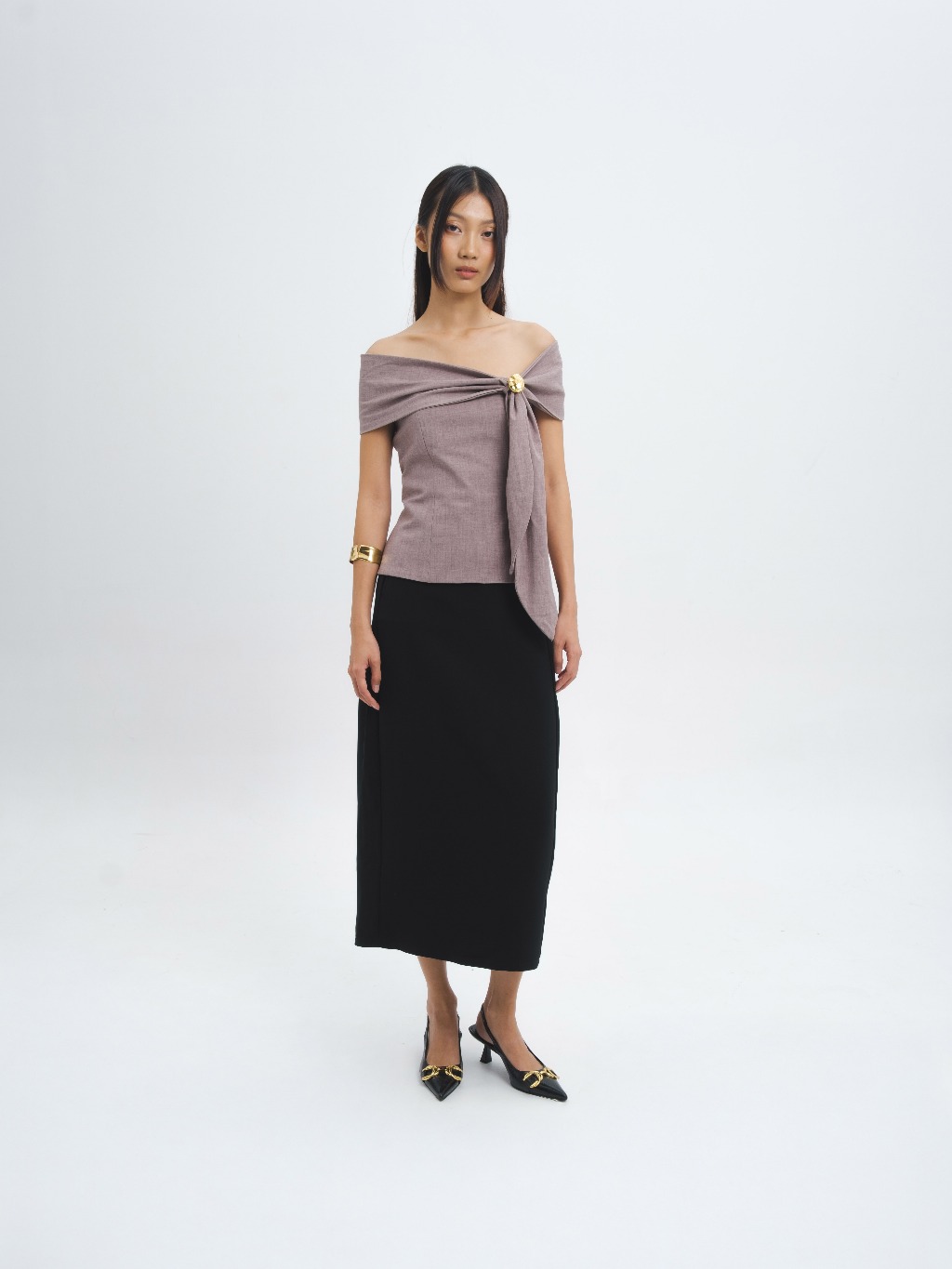 Jual Nine Studio - Arthe Top in Taupe (LAST RESTOCK) | Shopee Indonesia