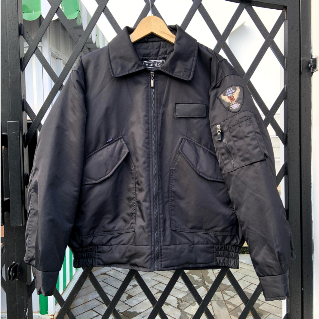 Jual Jaket Pilot T.BUC Original - Zipper Embos, Saku Samping, Semi ...