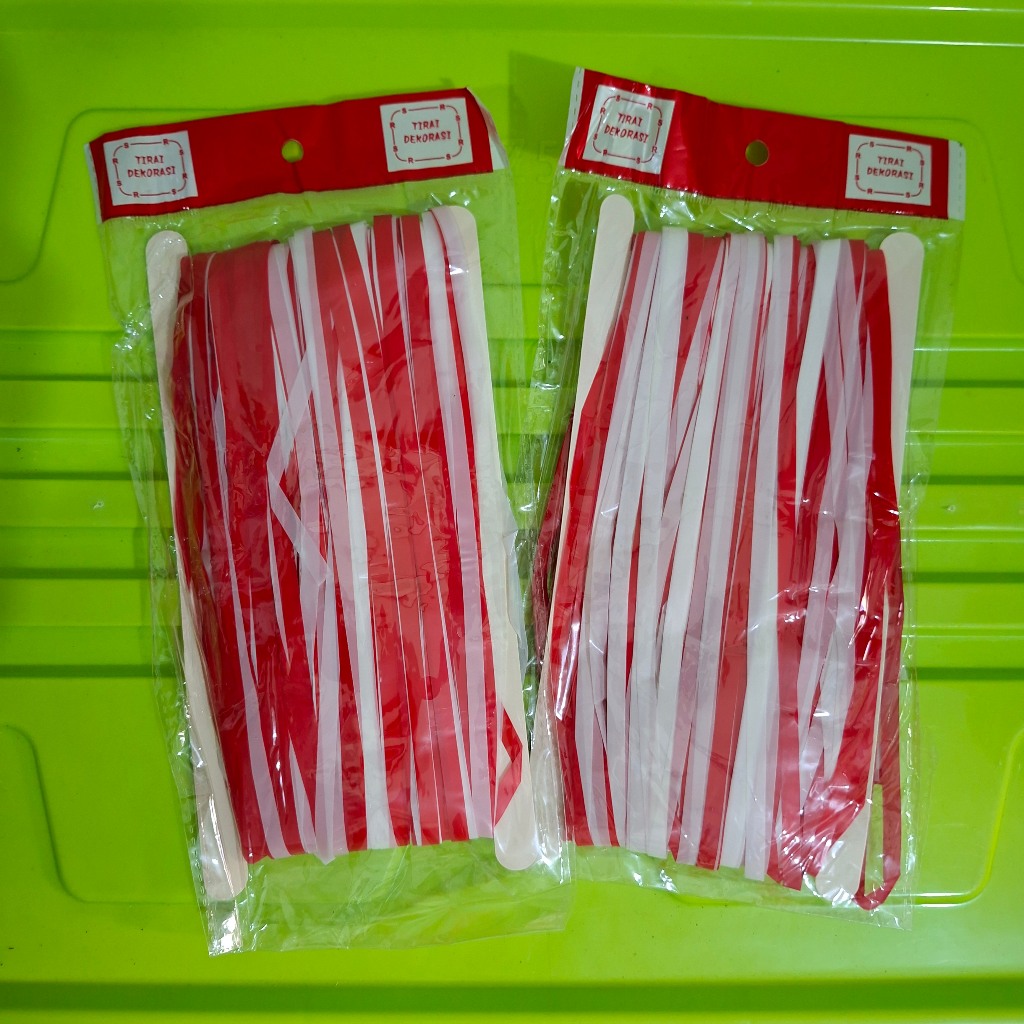Jual Tirai rumbai merah putih / Hiasan 17 agustus | Shopee Indonesia