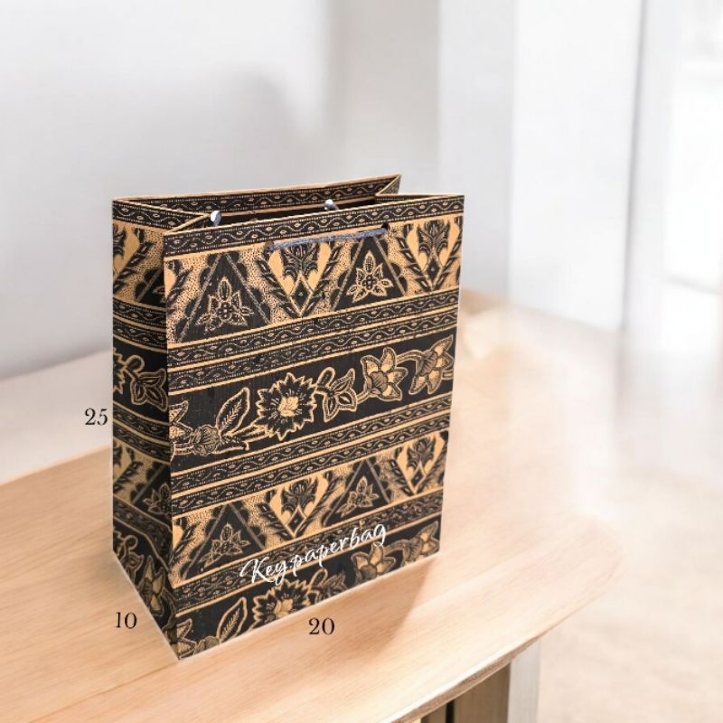 Jual Paper Bag Motif Uk 20x25 / Tas Kertas Batik Murah | Shopee Indonesia