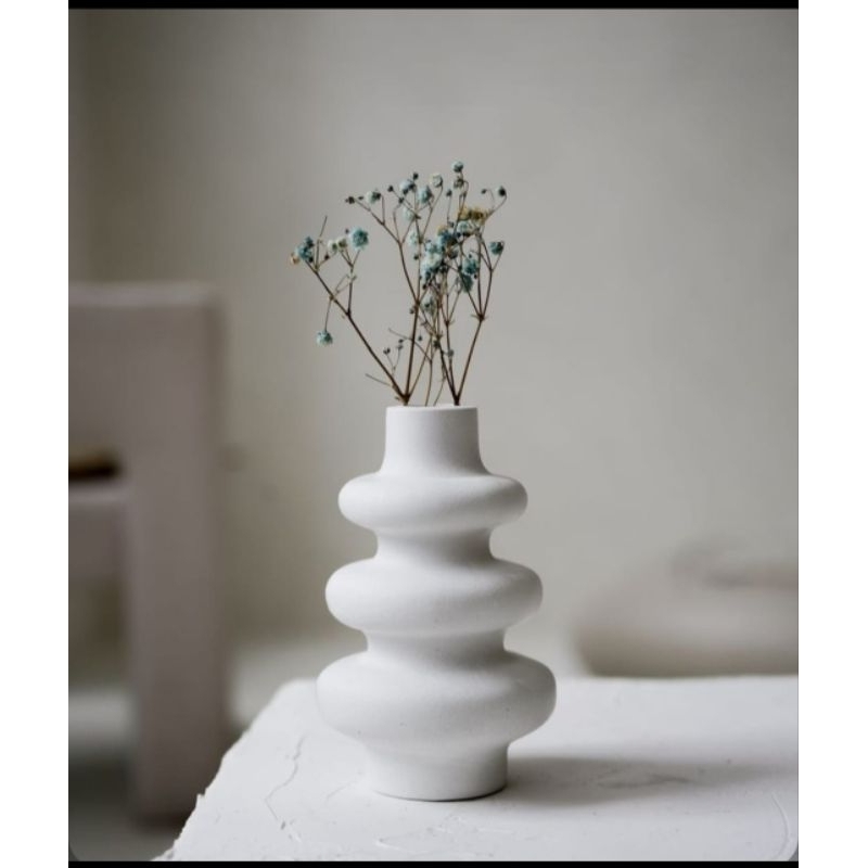 Jual Vas bunga aesthetic model SPIRAL , vas bunga hias , vas nordic ...