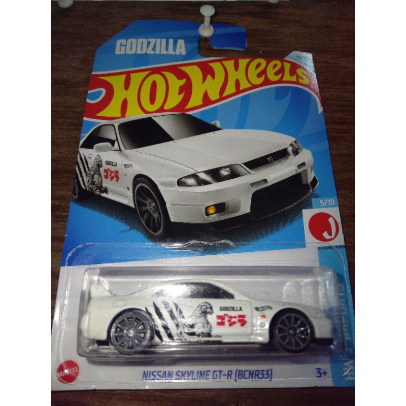 Jual Hotwheels Nissan Skyline GTR R33 Godzilla Putih | Shopee Indonesia