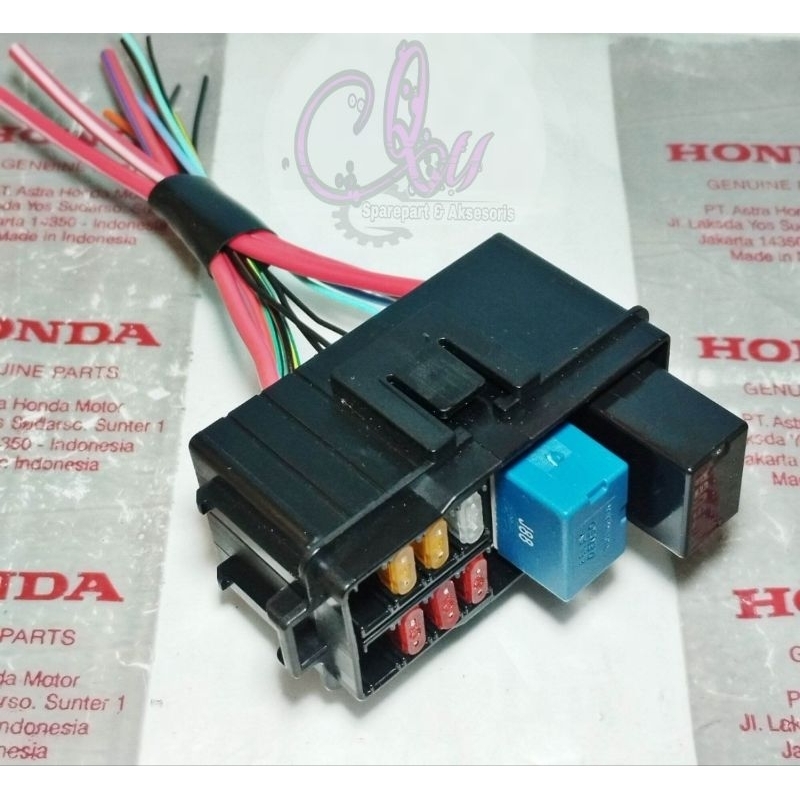 Jual Box sekring full set rumah sikring pusat semua motor honda beAT FI ...