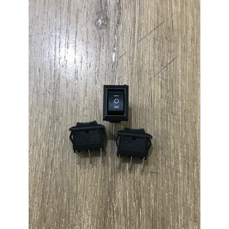 Jual SAKLAR SWITCH 3PIN CALCULATOR MINI ON OFF ON | Shopee Indonesia