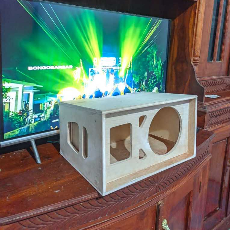 Jual Box line array 6 inch box speaker midle | Shopee Indonesia