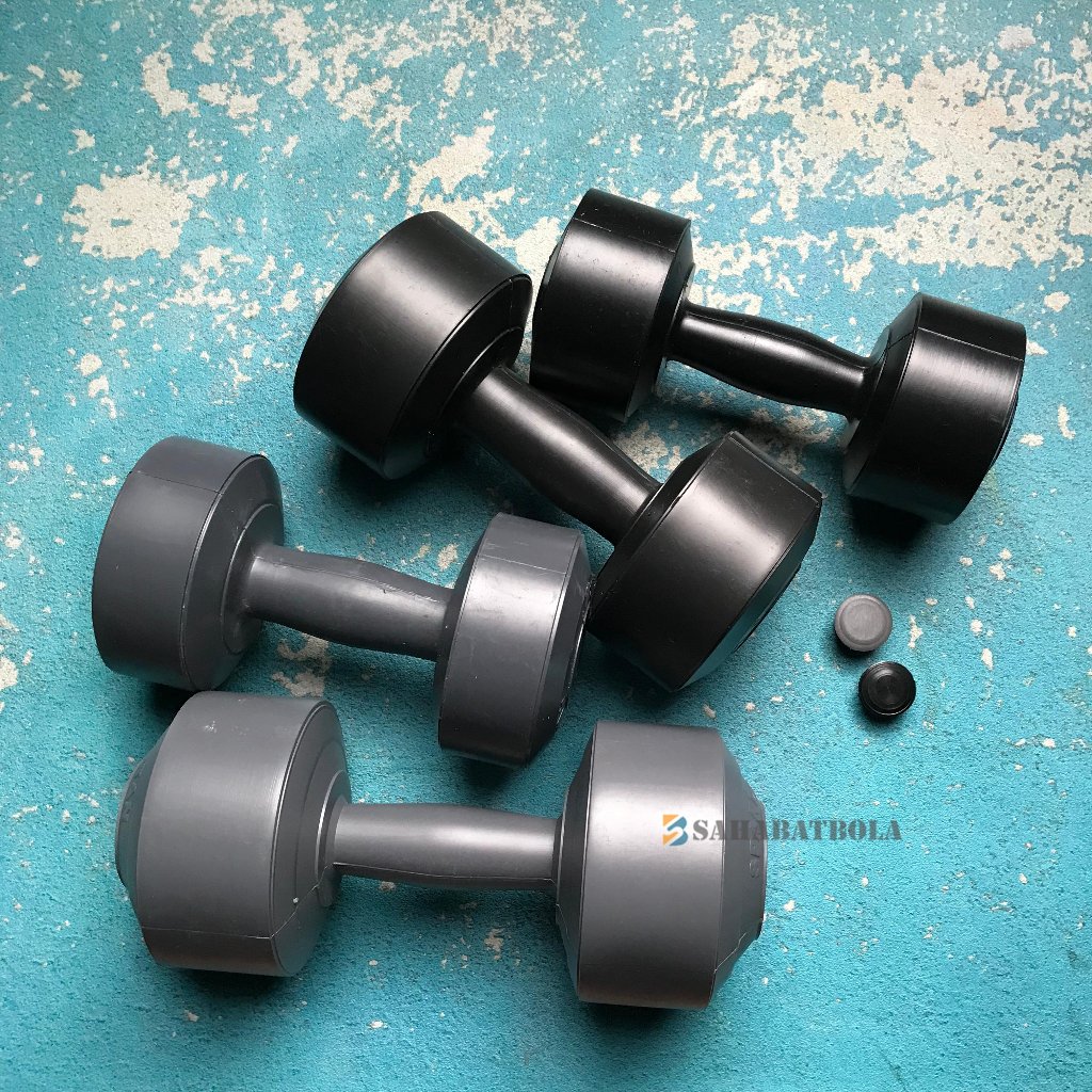Jual Barbel Kosongan Dumbell Plastik PVC Tebal 3kg 5kg 7kg 10kg Sahabat Bola | Shopee Indonesia
