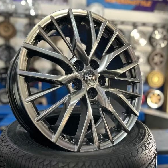 Jual Velg Mobil Racing R18 HSR Fitmen Untuk Innova Rush Terios Xpander ...
