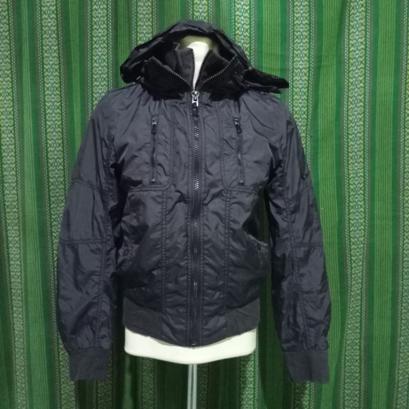 Jual jaket bomber SI second | Shopee Indonesia