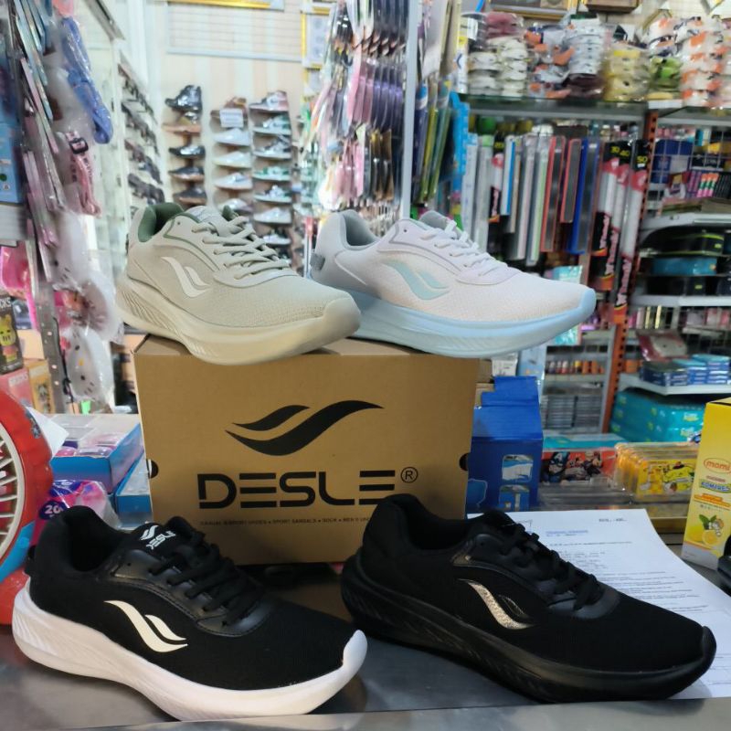 Jual NEW sepatu running jogging DESLE JOANNA.Fast school series ...