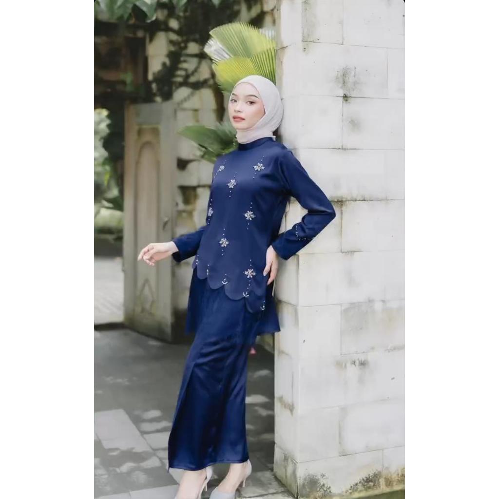 Jual LEEYA SET MALAY (ATASAN DAN ROK) BAJU SET KURUNG MELAYU SILK ...