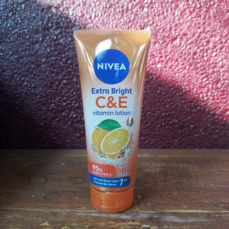 Jual NIVEA Body Serum Extra Bright C & E Vitamin Body lotion 320ml 320 ml kemasan besar jumbo ...