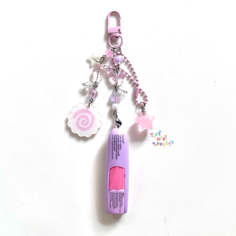Jual essentials for jompo beaded keychain ˚ ༘ ೀ⋆｡˚ | Shopee Indonesia