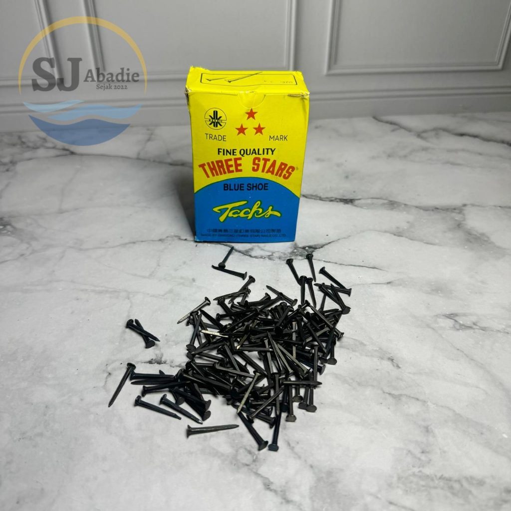 Jual (1 KOTAK) THREE STARS Paku Sepatu Hitam 3/4 Inch Berat 2 Ons | SJ ...