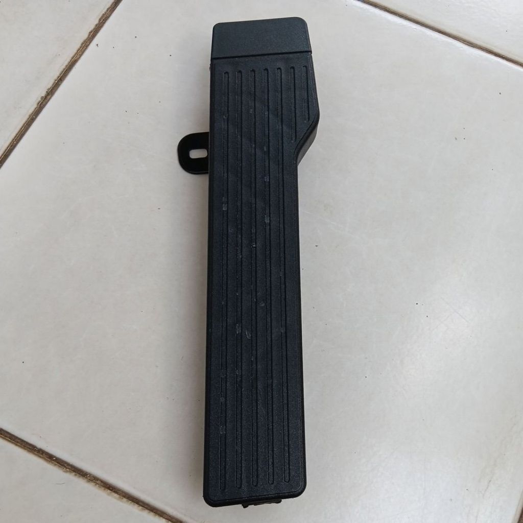 Jual PEDAL GAS MOBIL DYNA SAURUS / HINO DUTRO | Shopee Indonesia