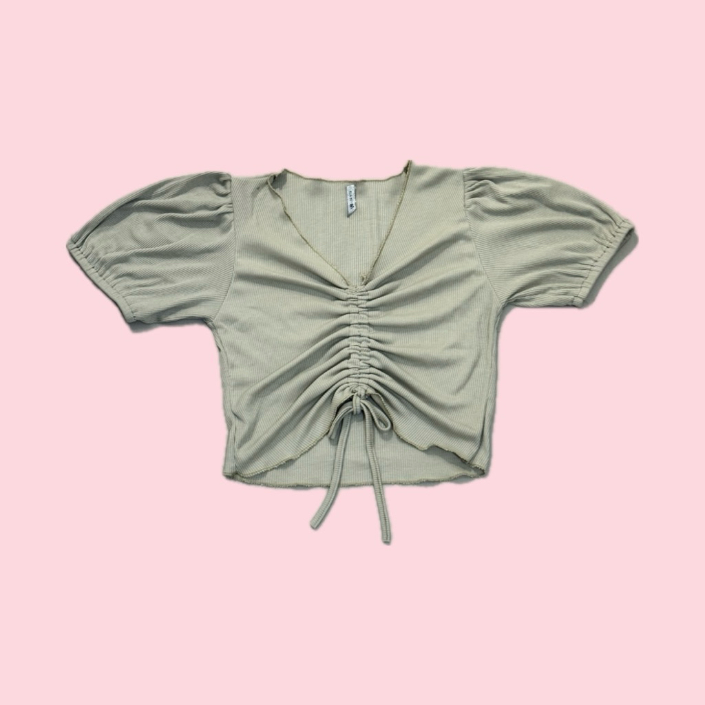 Jual Preloved Crop Top Serut | Shopee Indonesia