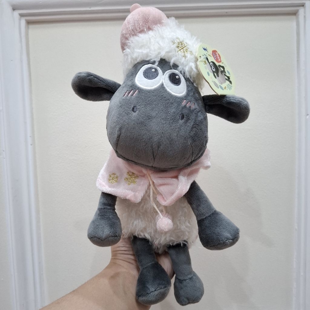 Jual Shaun The Sheep Baby Shaun Winter Costume Plush Newtag | Shopee ...