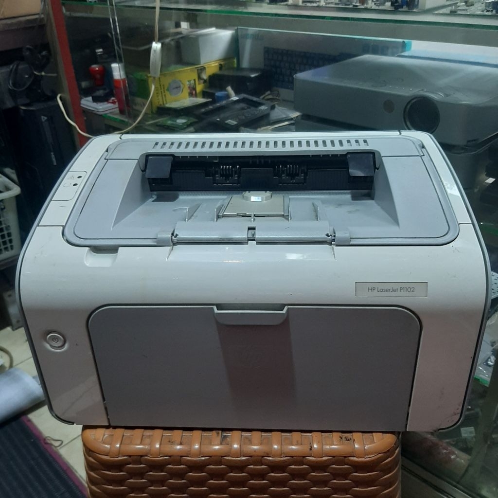 Jual Printer HP Laserjet P1102 | Shopee Indonesia