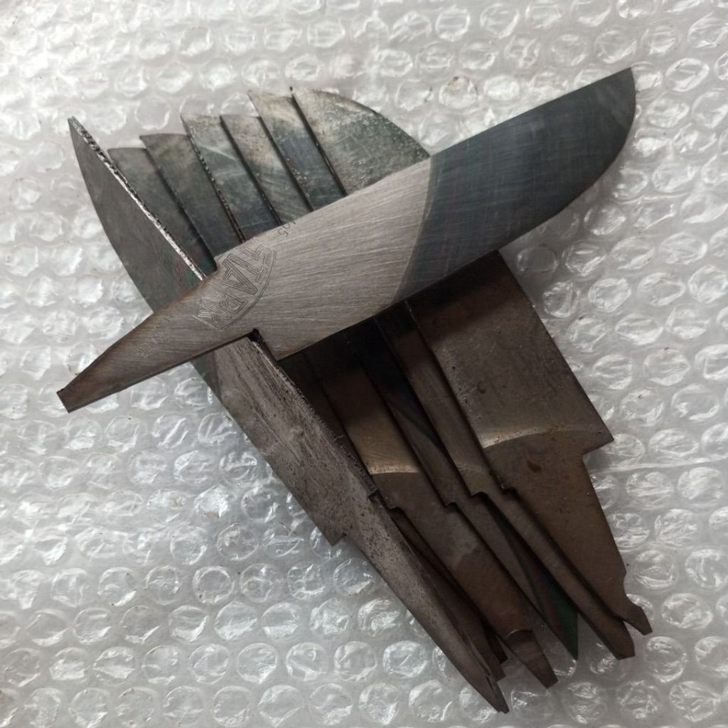 Jual bahan pisau seset hss Dm05 stark italy dll | Shopee Indonesia