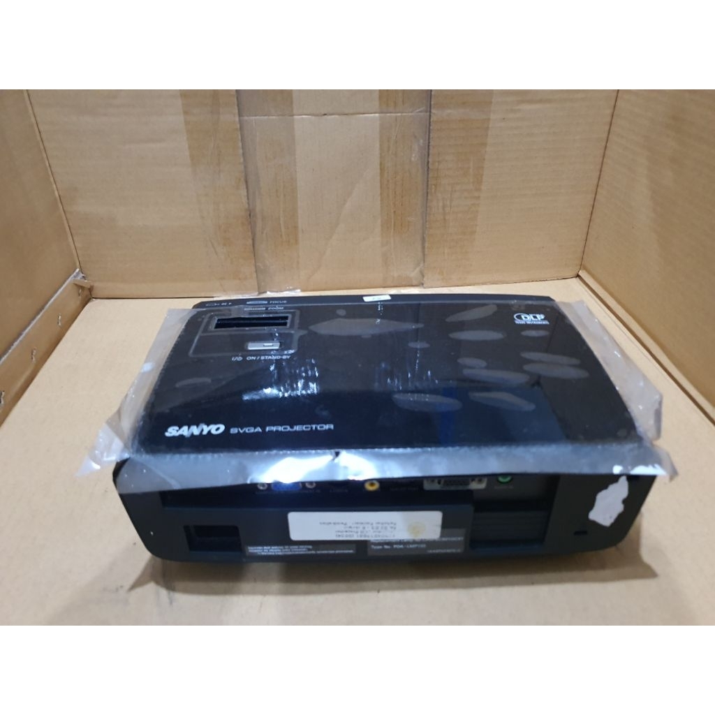 Jual PROYEKTOR SANYO PDG-DSU30, NORMAL, UNIT ONLY TANPA REMOT | Shopee ...